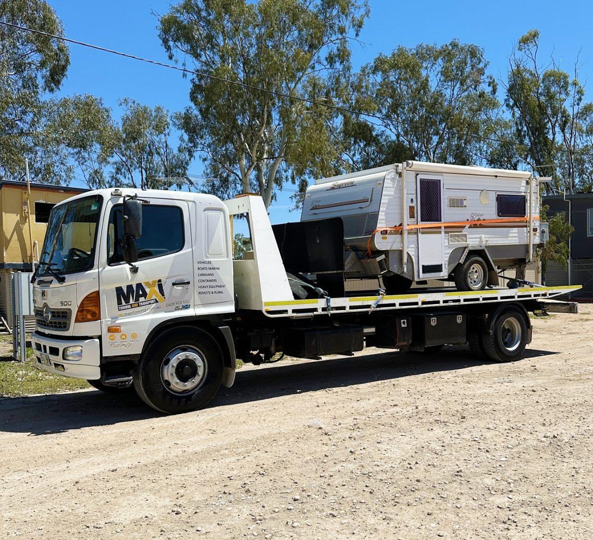 Tow Truck Adelaide | Maxi Equipment Hire | South Australia